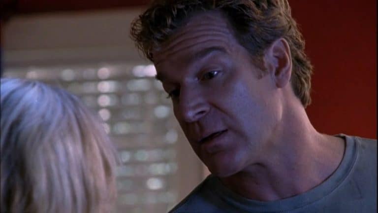 These 6 'One Tree Hill' Parents Were the Worst - CordCutting.com