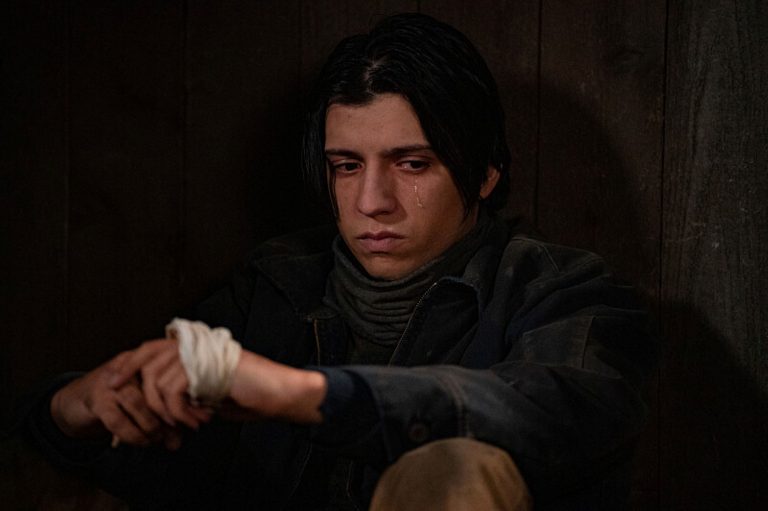 Love or Hate: Travis Martinez in 'Yellowjackets' | CordCutting.com