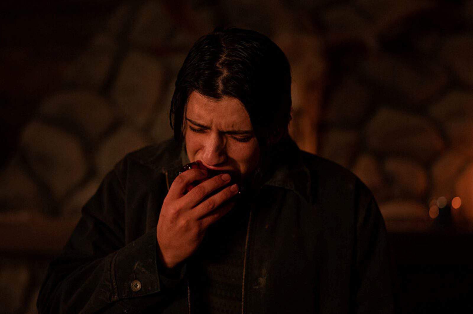 Love or Hate: Travis Martinez in 'Yellowjackets' | CordCutting.com