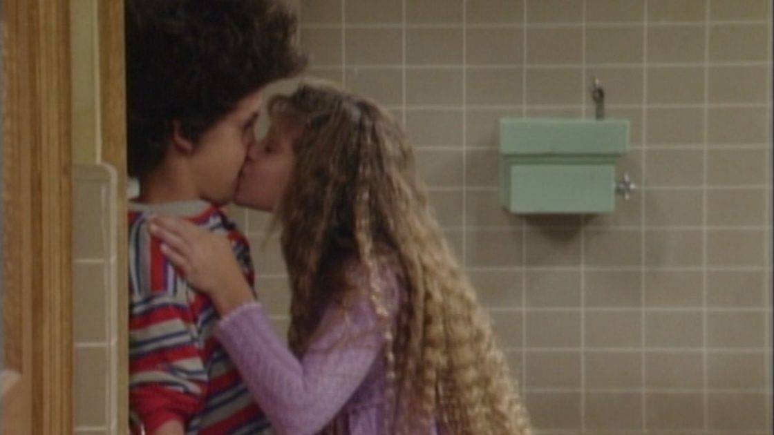 Best Cory & Topanga Moments in 'Boy Meets World' | CordCutting.com