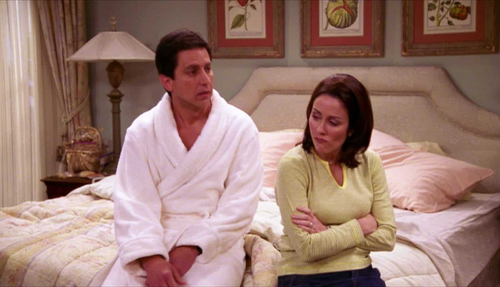 9 Super Bowl-Themed TV Episodes to Watch Instead | CordCutting.com